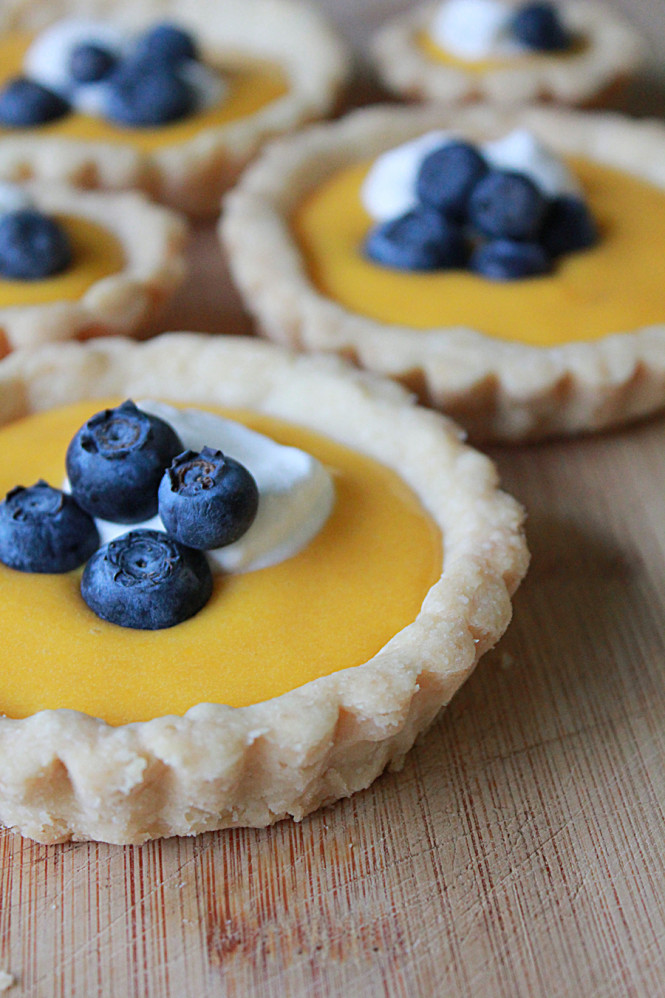 Blueberry Mango Curd Shortbread Tartlets - Oh Sweet Day! Blog